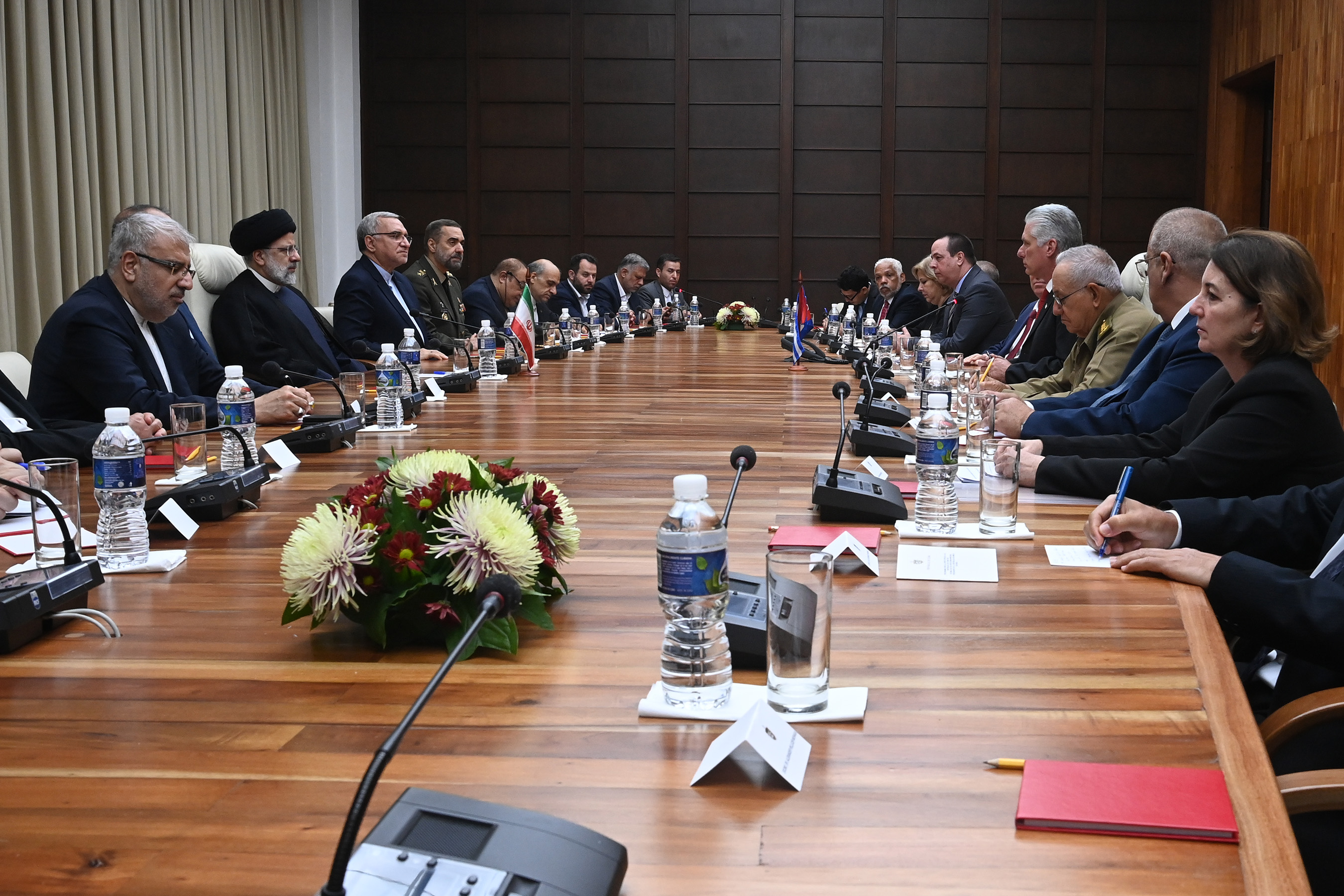 Una visita que refuerza la convicción de que Cuba tiene en Irán a una ...