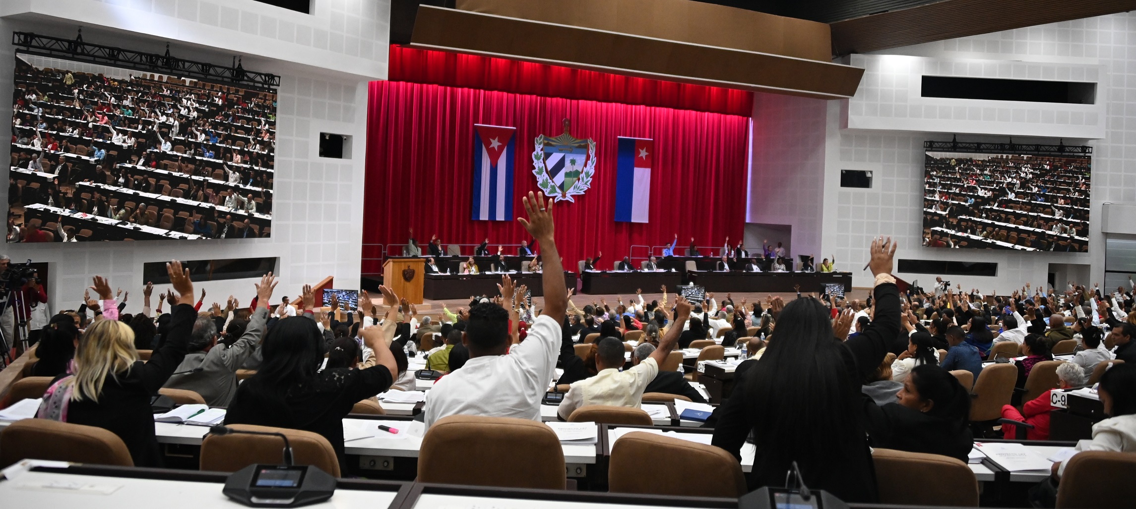 Tres proyectos de Leyes en el debate parlamentario | Presidencia y ...