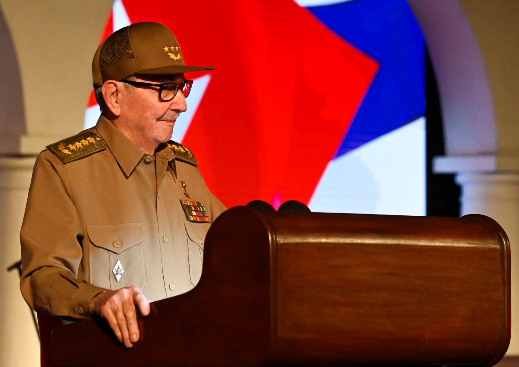 Discurso pronunciado por el General de Ejército Raúl Castro Ruz, con ...