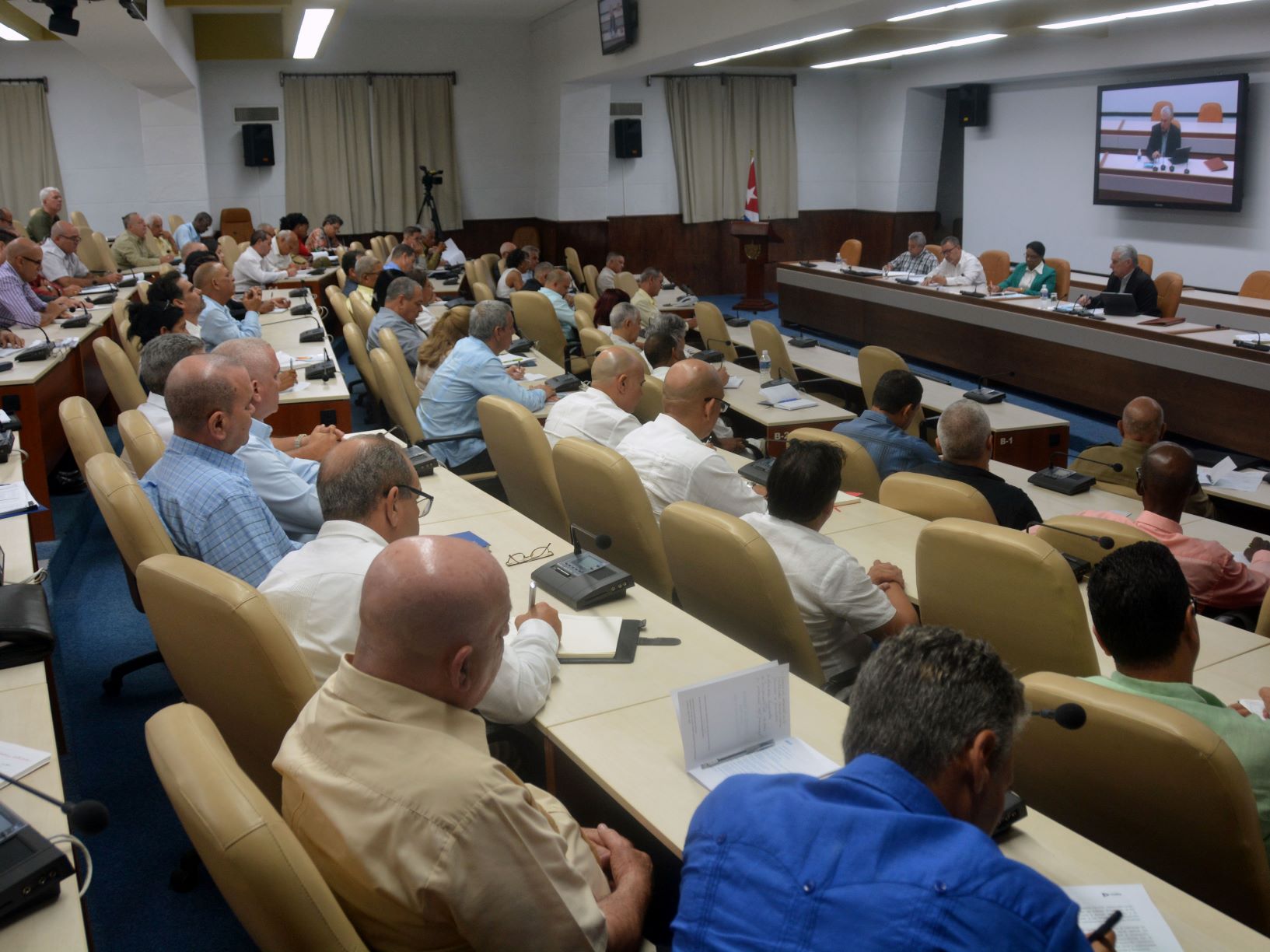 Instituto Nacional de Recursos Hidráulicos: dominio en lo profesional ...