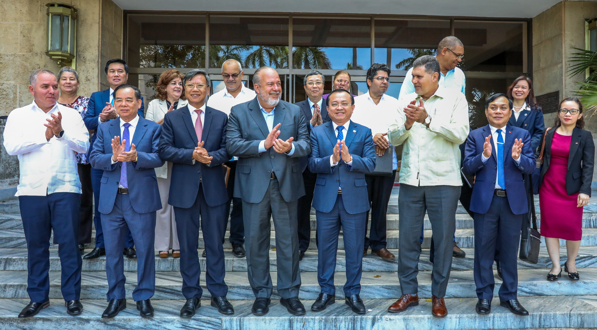 Reafirman Cuba y Vietnam carácter estratégico de sus relaciones ...